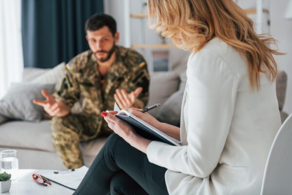 Service and Strain: The Link Between Military Life and Chronic Pain ...