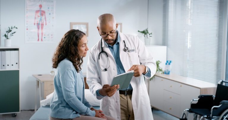 Understanding Sacroiliac (SI) Joint Pain: Causes, Treatment, and When ...